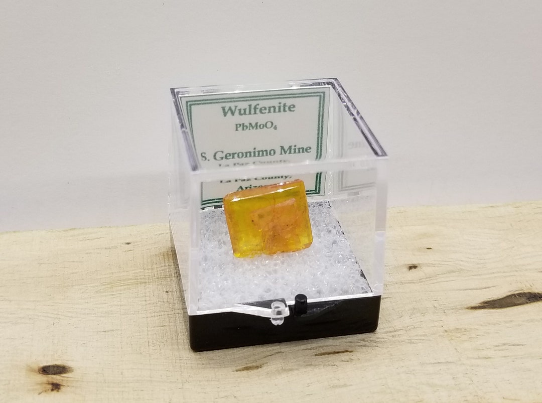 Giant Wulfenite Crystal Perky Box - Etsy