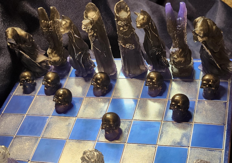 Good and Evil Chess Set - Etsy