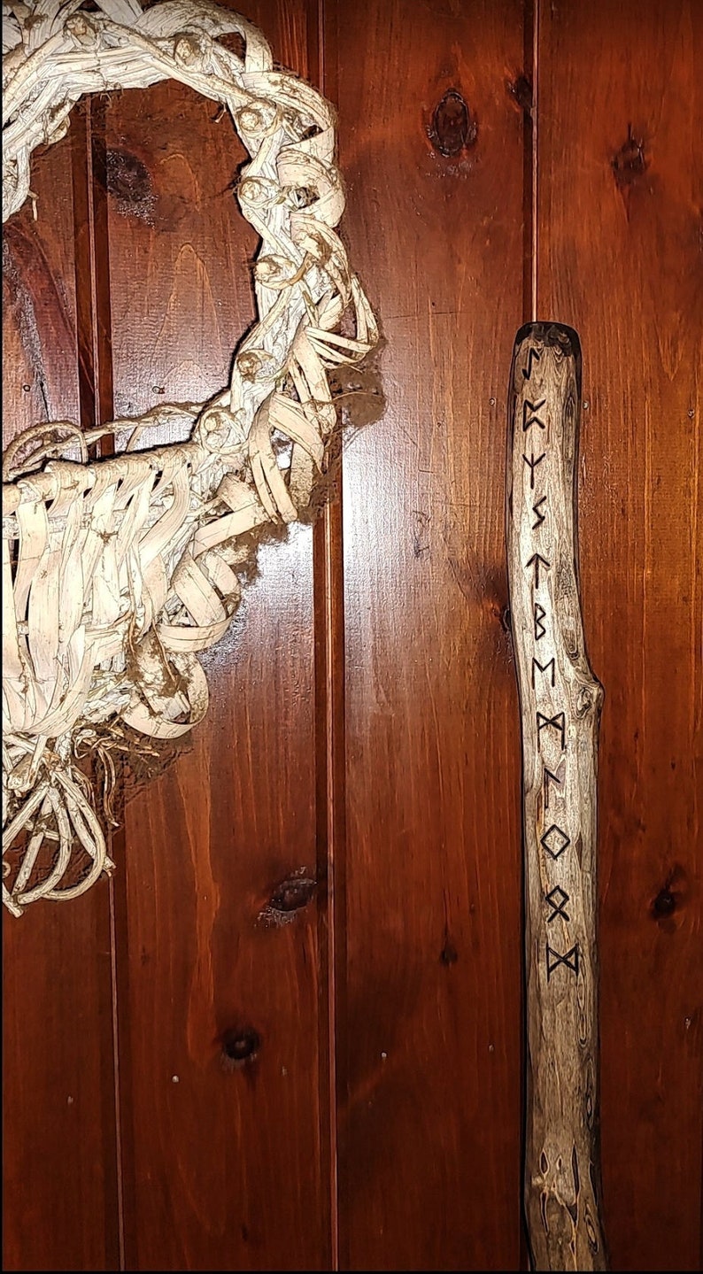 Wooden Wizard Staff Maple Hand Carved Druid Cane Walking Stick Martial ...