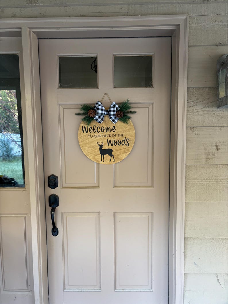 Deer Welcome Sign: Cabin Decor, Hunting Decor, Wooden Door Hanger - Etsy