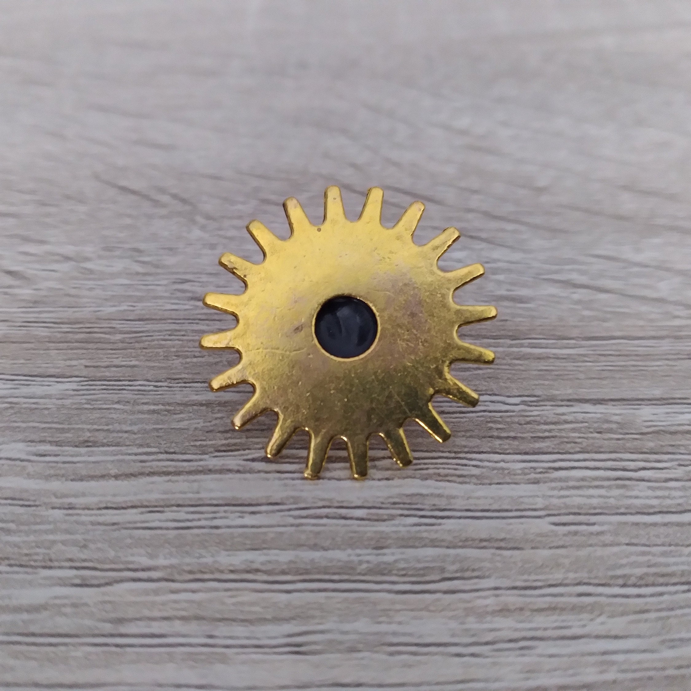 Steampunk Gear Lapel Pin 25 Mm Cog Sprocket Wheel - Etsy
