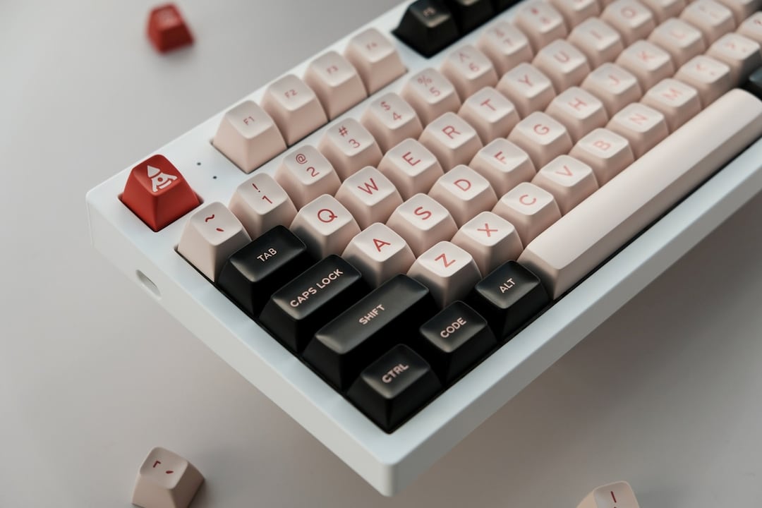 173pcs Cute White Black & Orange Keycaps Set for Mechanical Keyboard ...