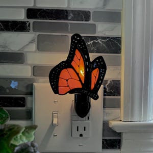 Stained Glass Monarch Butterfly Night Light With Choice of BLACK ...