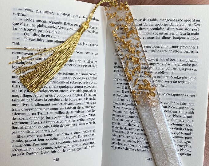 White Bookmark and Gold Leaf in Epoxy Resin Customizable Bookmark Gift ...