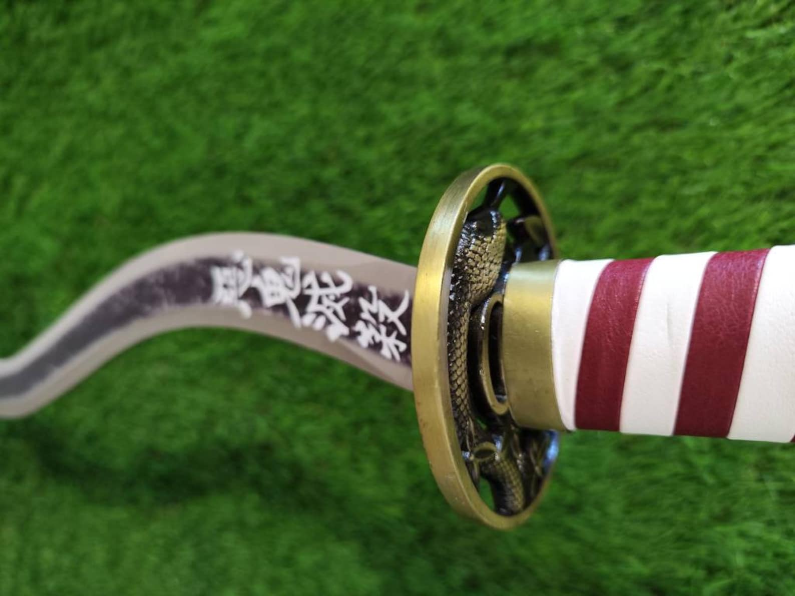 Katana de Obanai Iguro de kimetsu no yaiba demon slayer - Etsy España