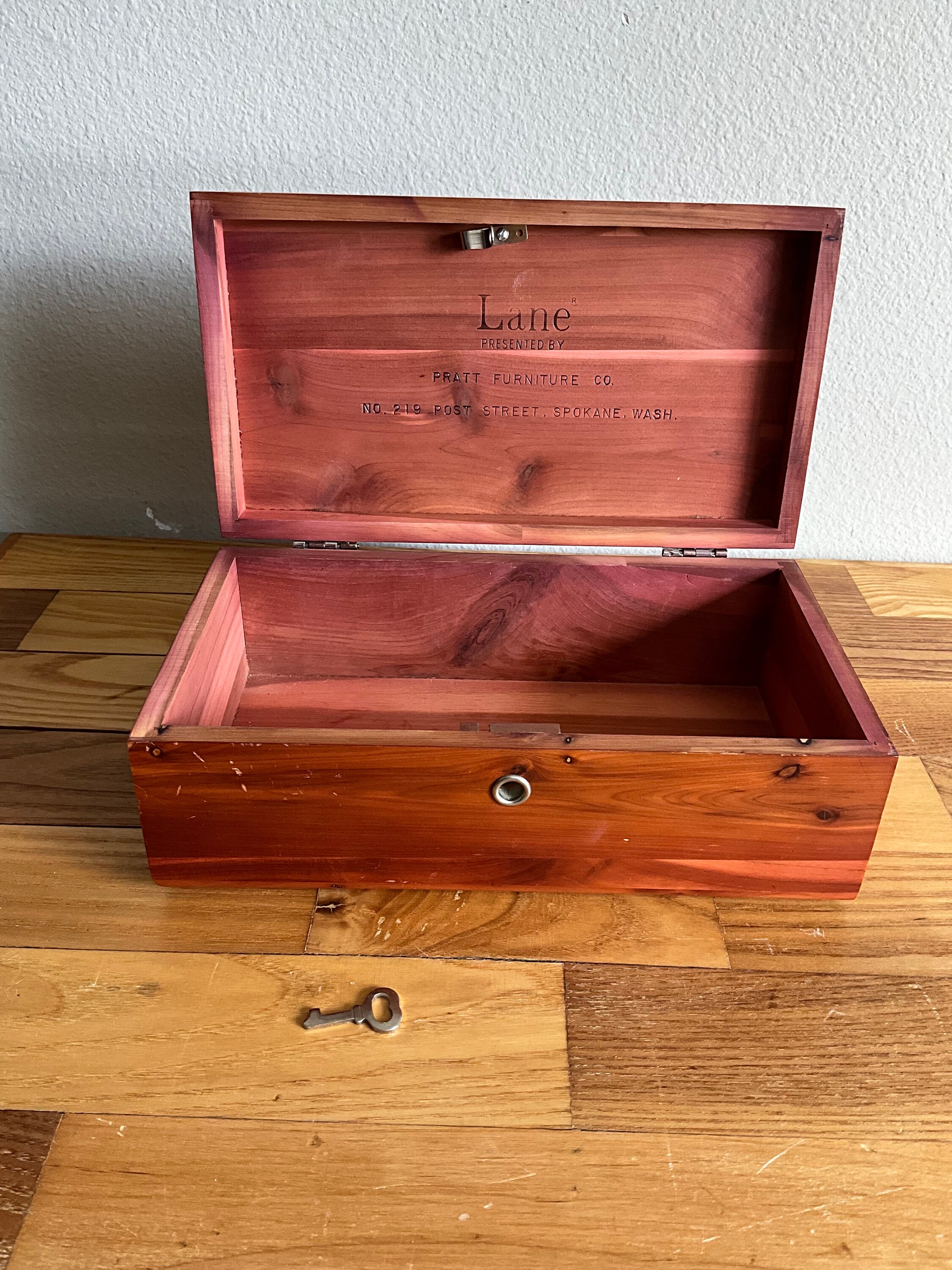 Vintage Lane Cedar Box With Key - Etsy