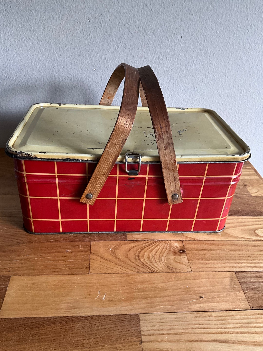 Vintage Red Plaid Metal Lunch Box/basket With Wooden Handles - Etsy