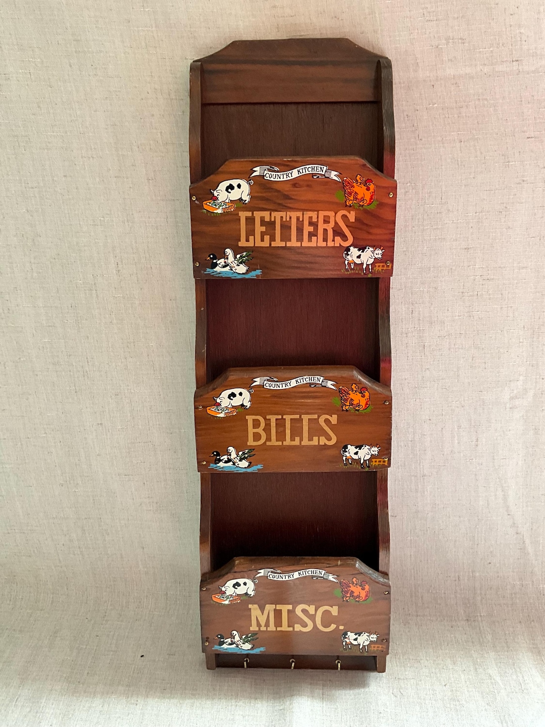 Vintage Painted Farm Animals Mail Caddy With Hooks - Etsy