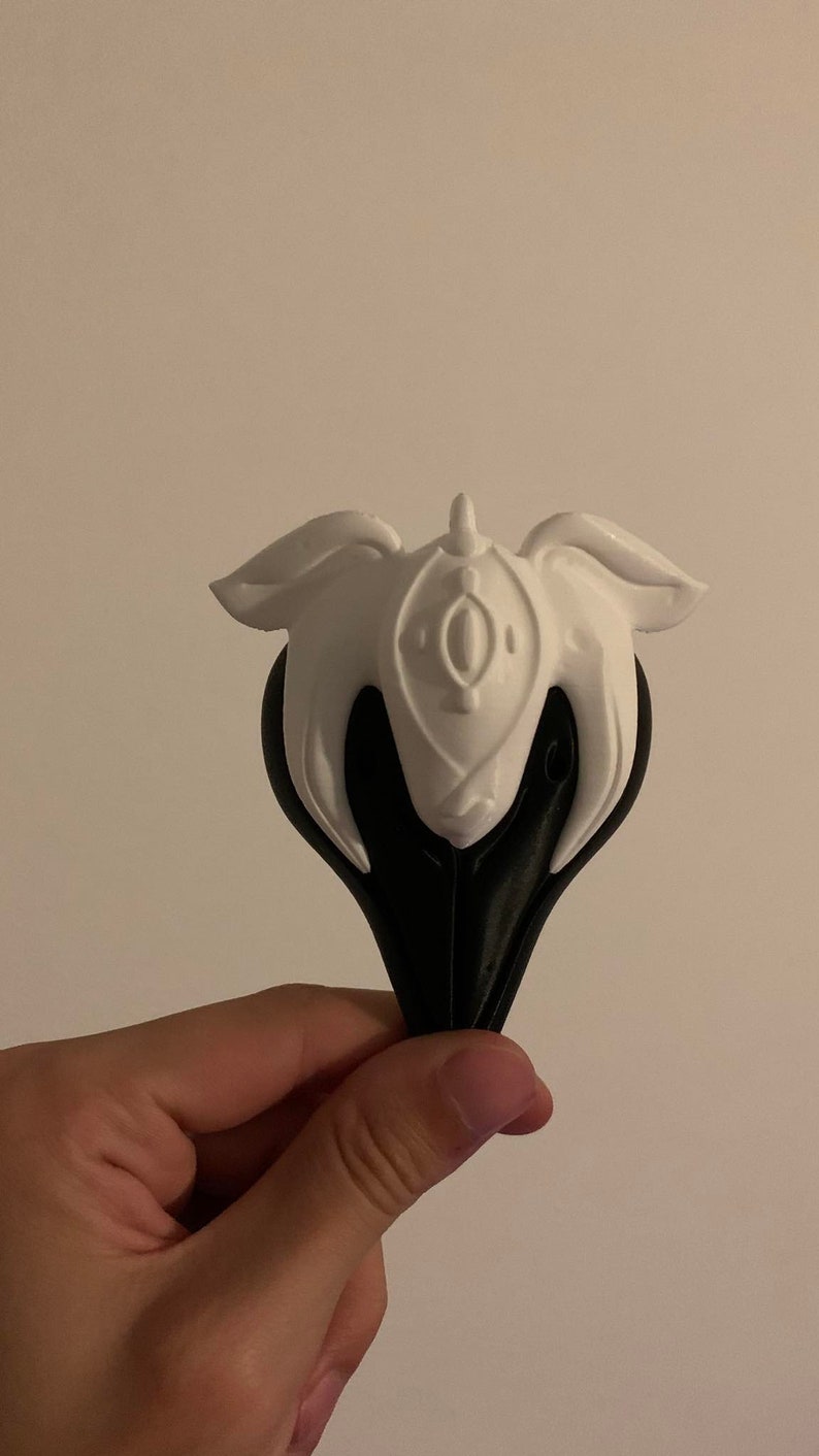 Prushka silbato blanco, Made In Abyss - Etsy España