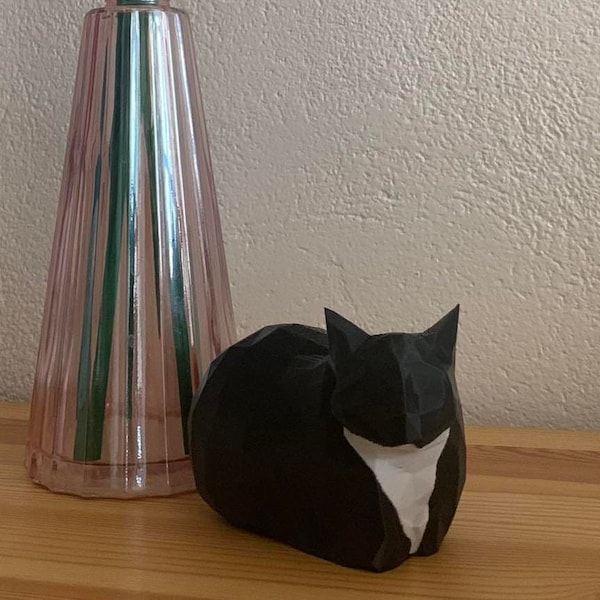 Maxwell Cat Figurine - Etsy