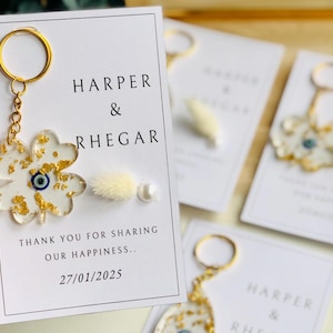 Personalized Resin Unique Wedding Bulk Epoxy Keychain Favors for Guest ...