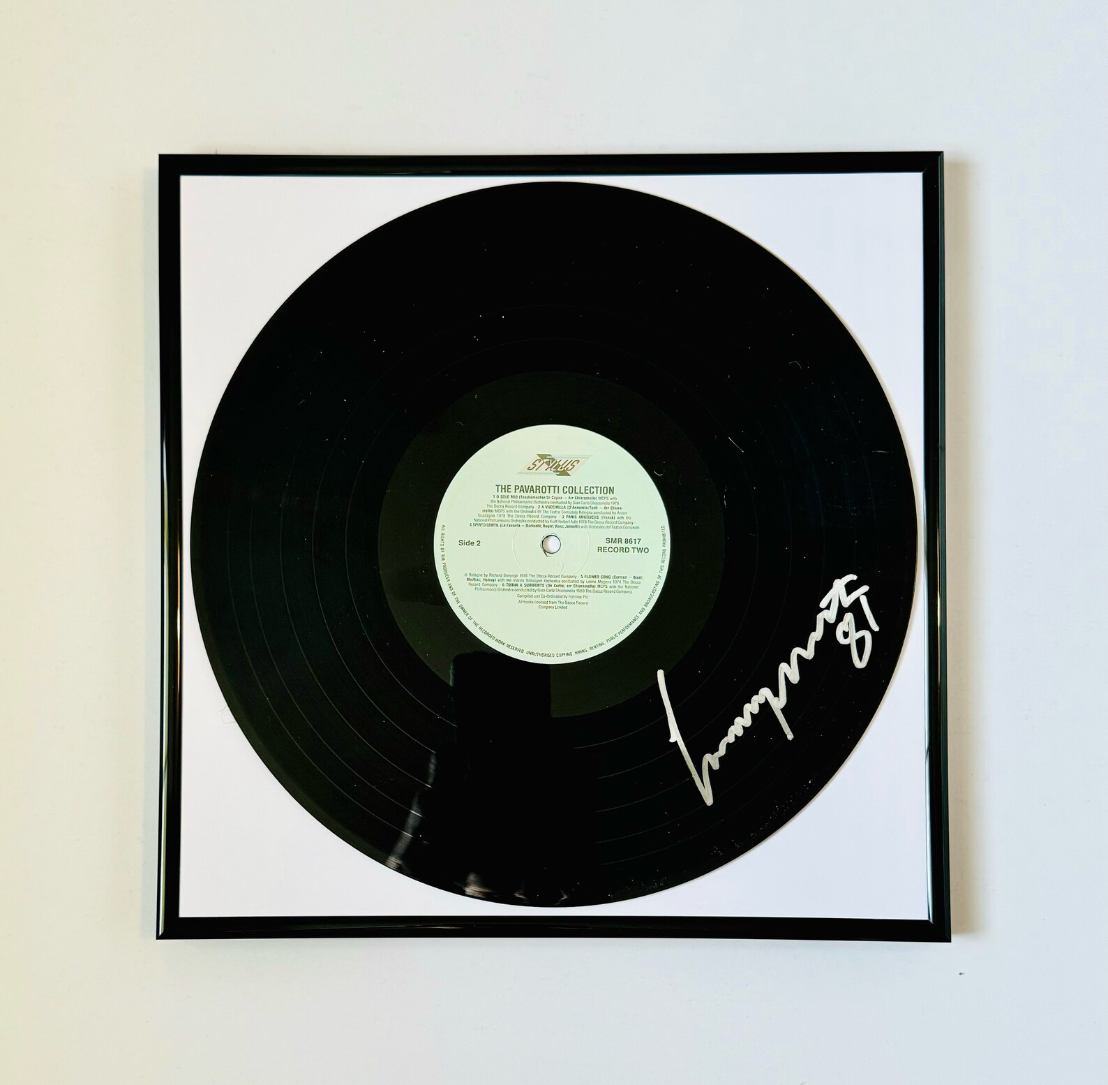 Luciano Pavarotti Signed Vinyl Record With Black Frame - Etsy