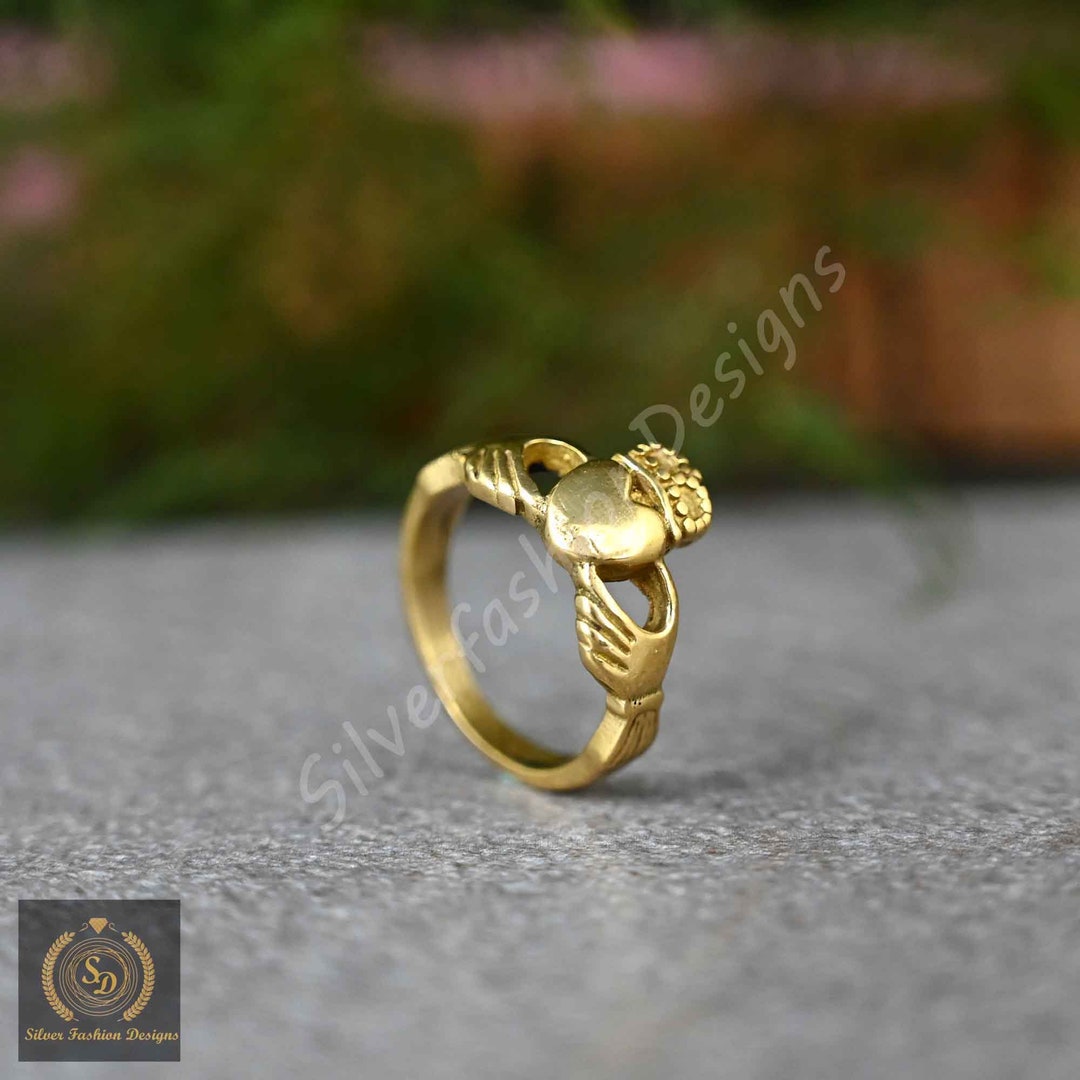 14K Gold Claddagh Ring, Tiny Celtic Irish Ring, Personalized Ring ...