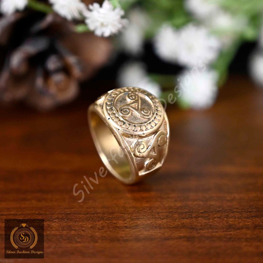 Triskele Ring, Gold Ring, Celtic Triskell Symbol, Triskelion Jewelry ...