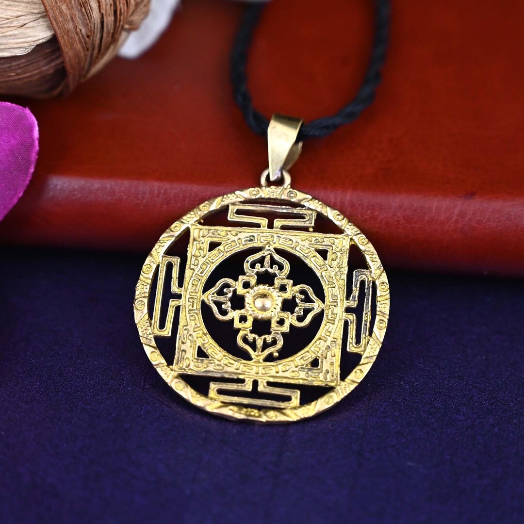 Shri Yantra Pendant, Sri Yantra Mandala, Sacred Geometry Necklace ...
