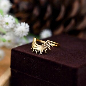 Gold Sun Ring: Dainty Celestial Spike Ring - Etsy