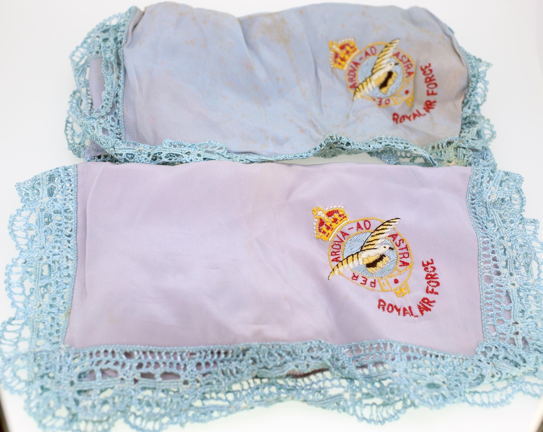 Royal Air Force WWII Ladies Handkerchiefs With Powder Puffs-2 Included ...