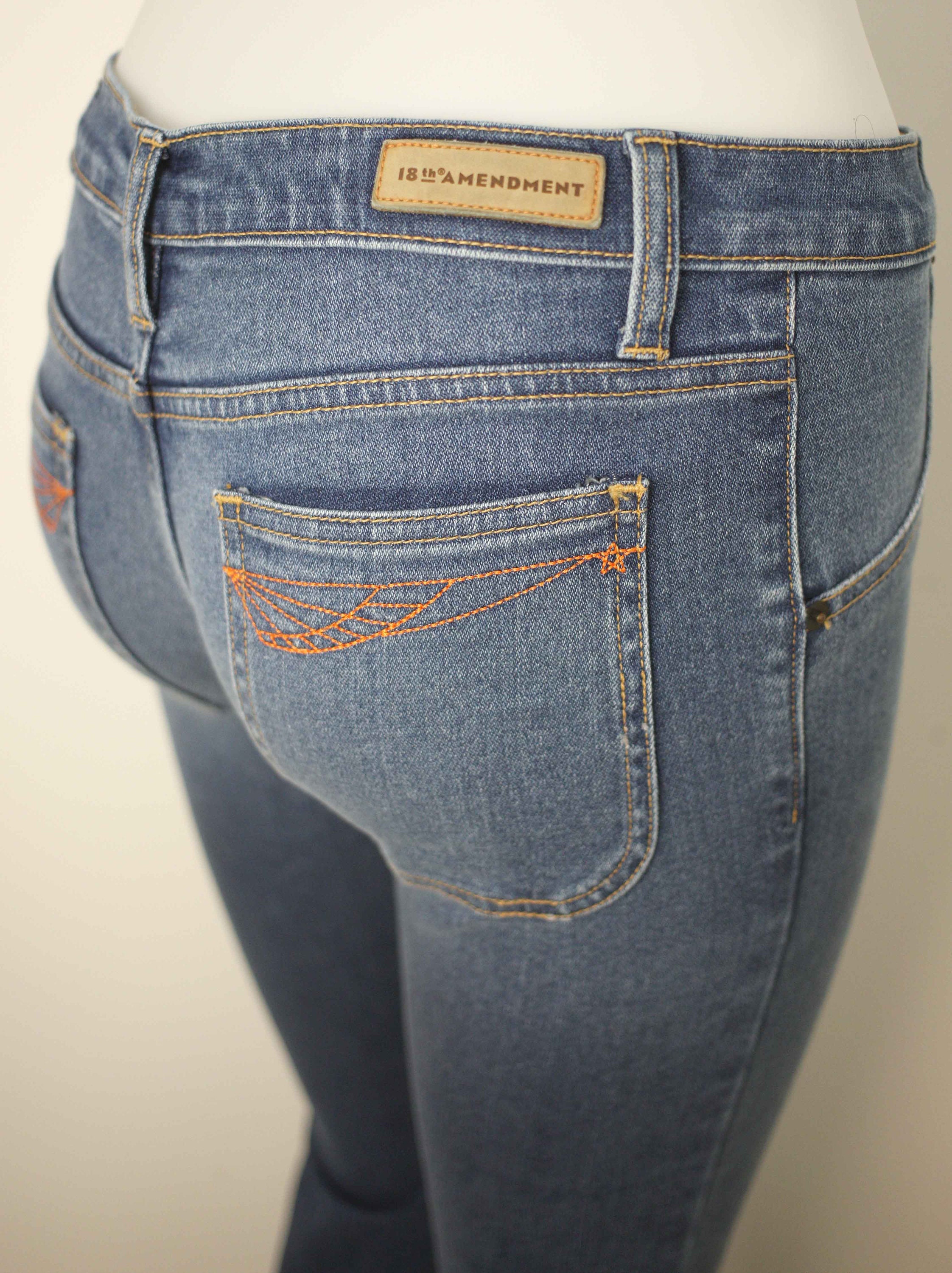 18th Amendment 'harlow' Ladies Vintage Blue Denim Flared Jeans-waist 24 ...