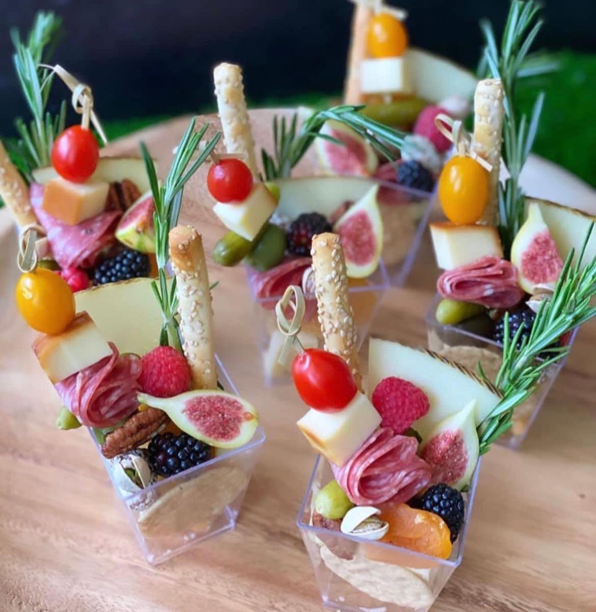 Clear Aesthetic Appetizer Favor Cups and Toothpicks for Individual ...