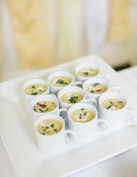 Soup Appetizer Plastic Mugs Cups Mini Spoons Set for Food Display ...