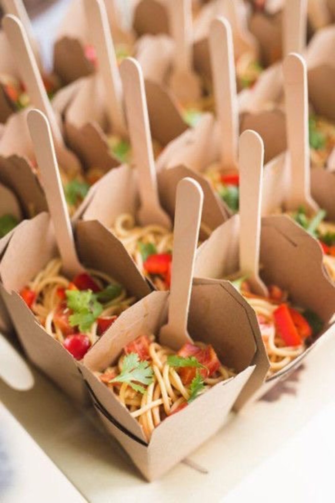 Kraft White Food Take Out Boxes Wooden Forks Chopsticks Set Appetizer ...