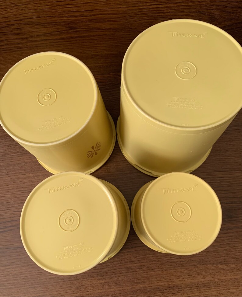 Tupperware Canister Set Vintage Made in the USA Servalier Sunburst Lids ...