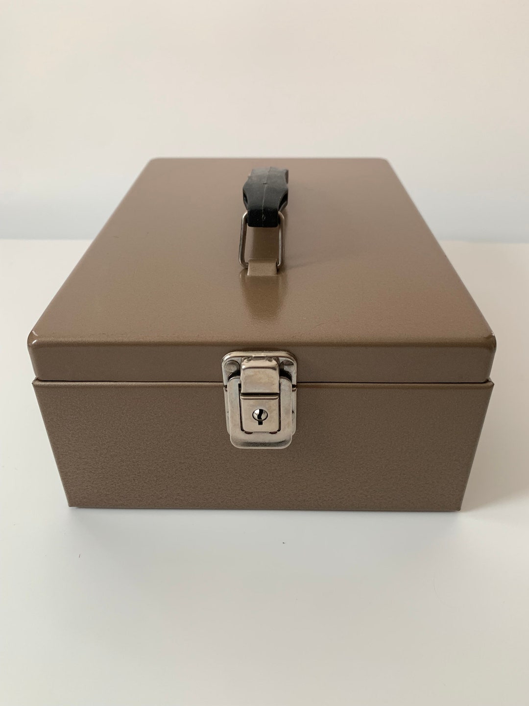 Vintage Rockaway Metal Locking Box With Key | Tan With Black Handle ...