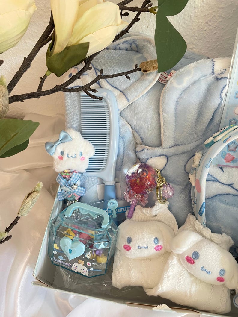 Cinnamoroll Kawaii Bundle,sanrio Theme Gift Box,surprise Gifts for Her ...