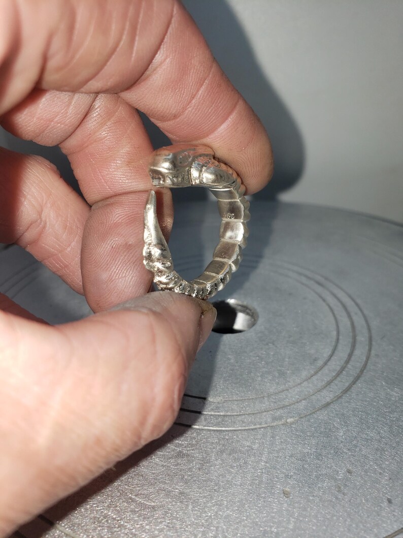 Xenomorph Alien Ring – Handmade From .999 Fine Silver – Size 10.5 – Sci ...