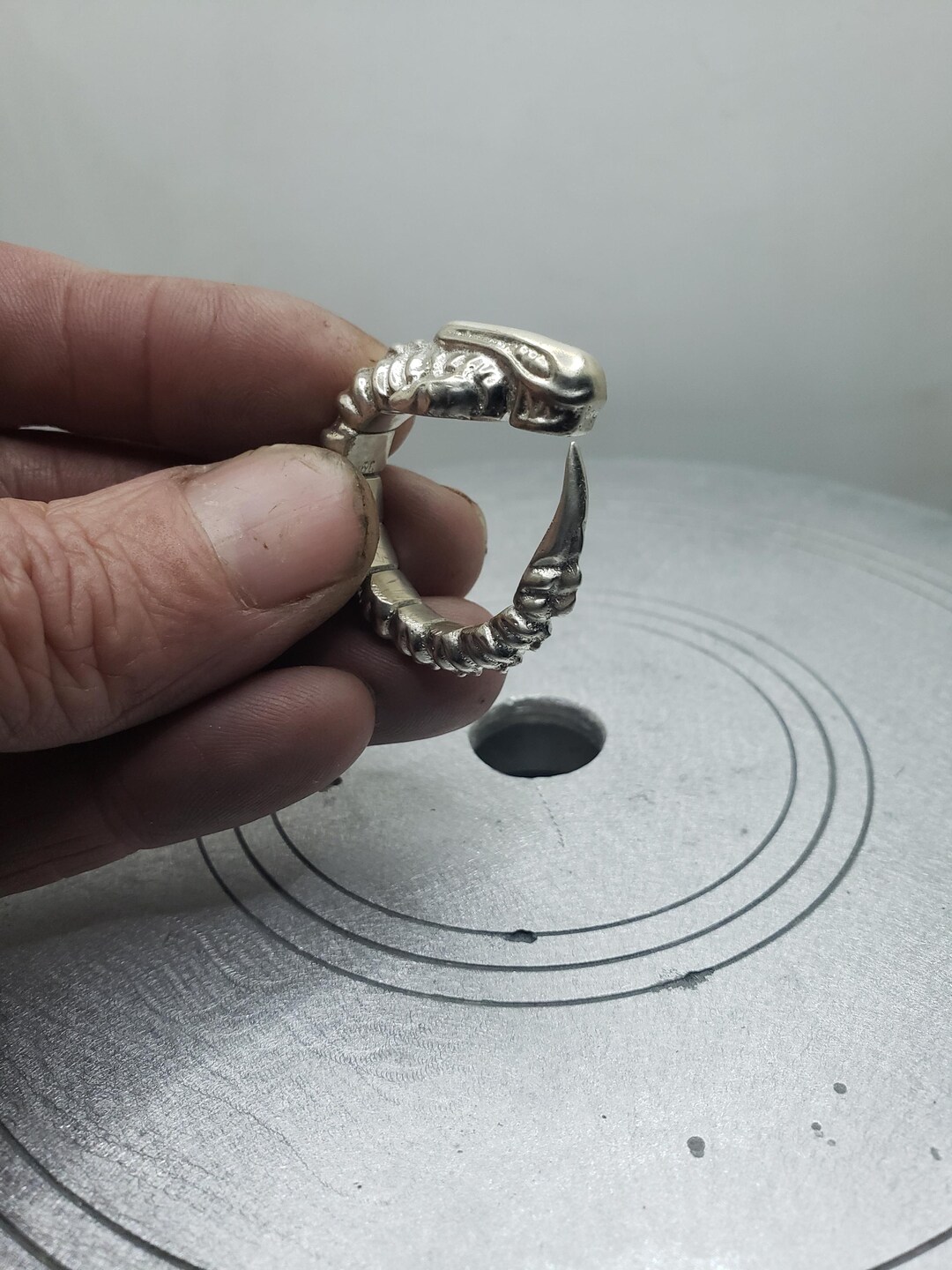 Xenomorph Alien Ring – Handmade From .999 Fine Silver – Size 10.5 – Sci ...