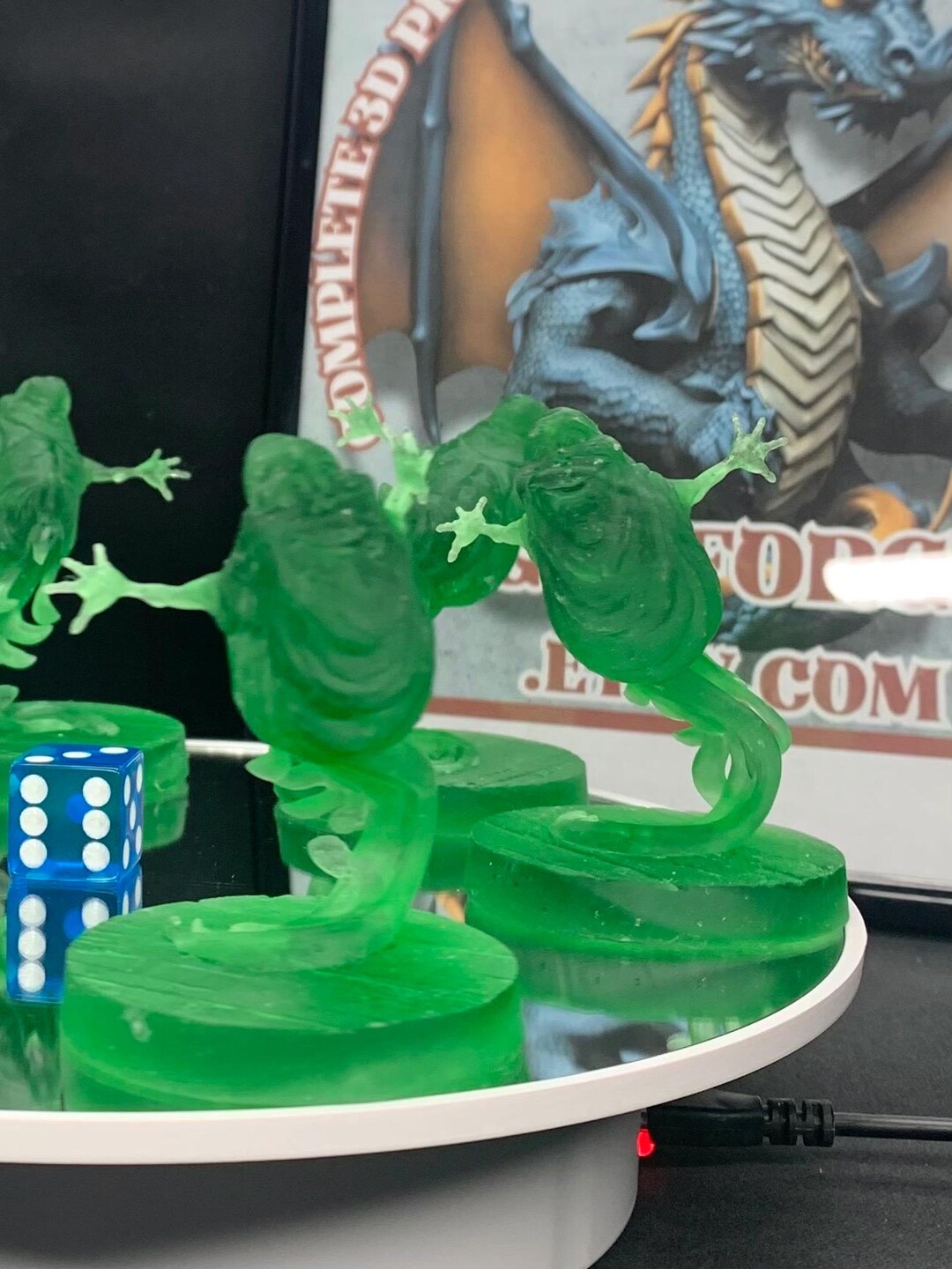 Ghostbuster Slimer 8K Translucent Green Resin Figures. flying Hands ...