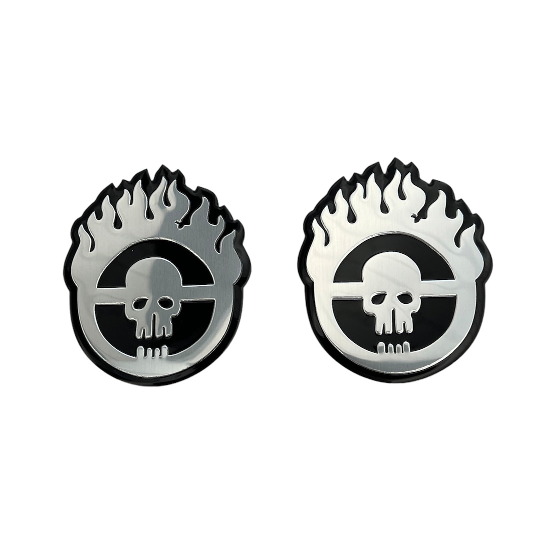2 Mad Max Fury Road War Boys Skull Grill Fender Badge Thin Aluminum ...