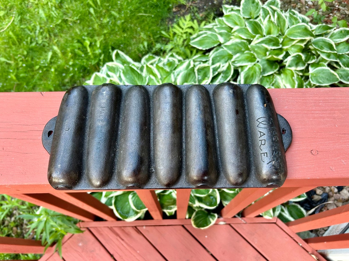 Vintage Wagner Ware Cast Iron 7 Corn Stick Pan Made in USA D - Etsy