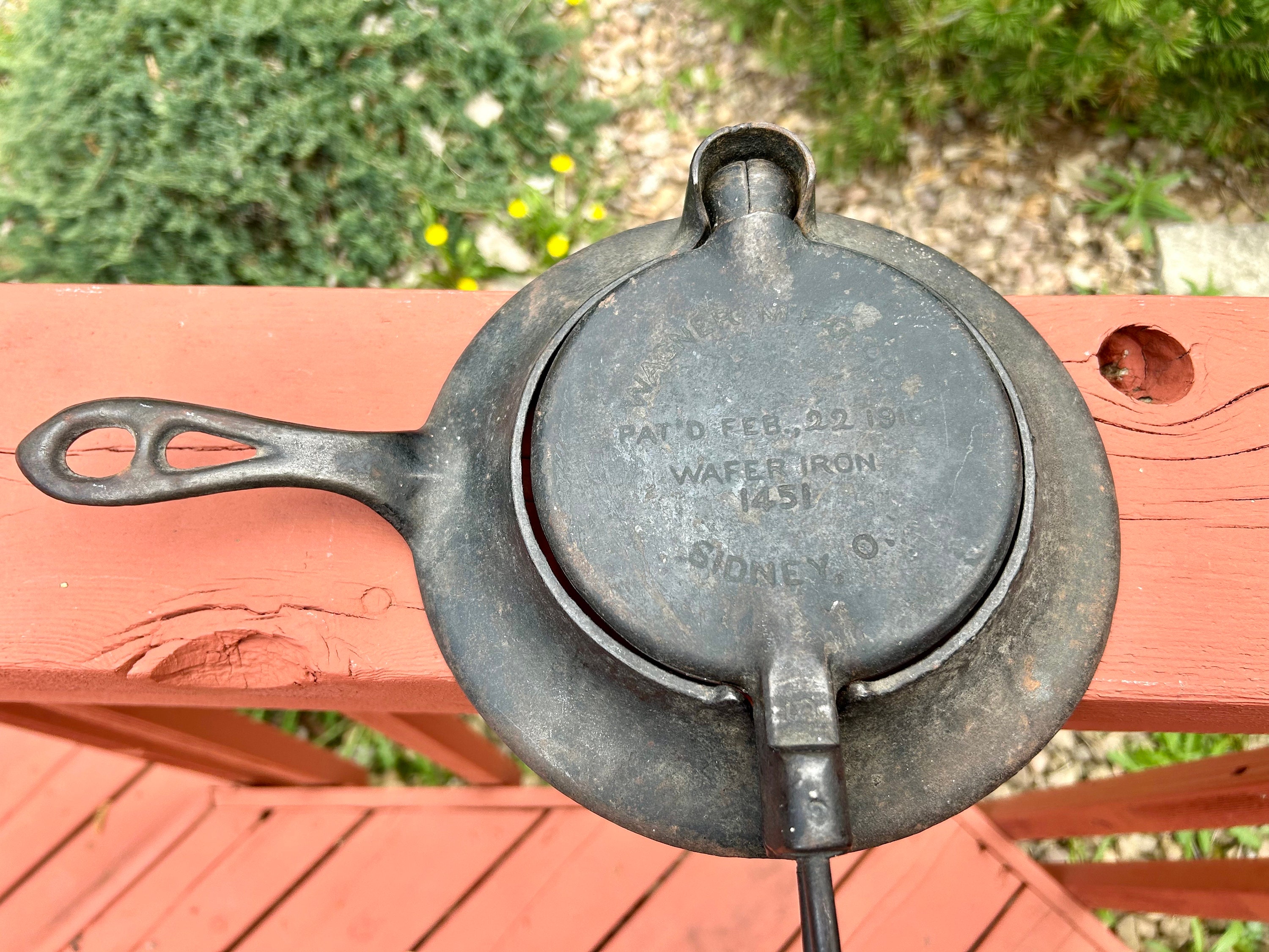 Wagner Wafer Iron Pizzelle Iron Cast Iron 1451 Pat'd Feb., 22 1910 ...