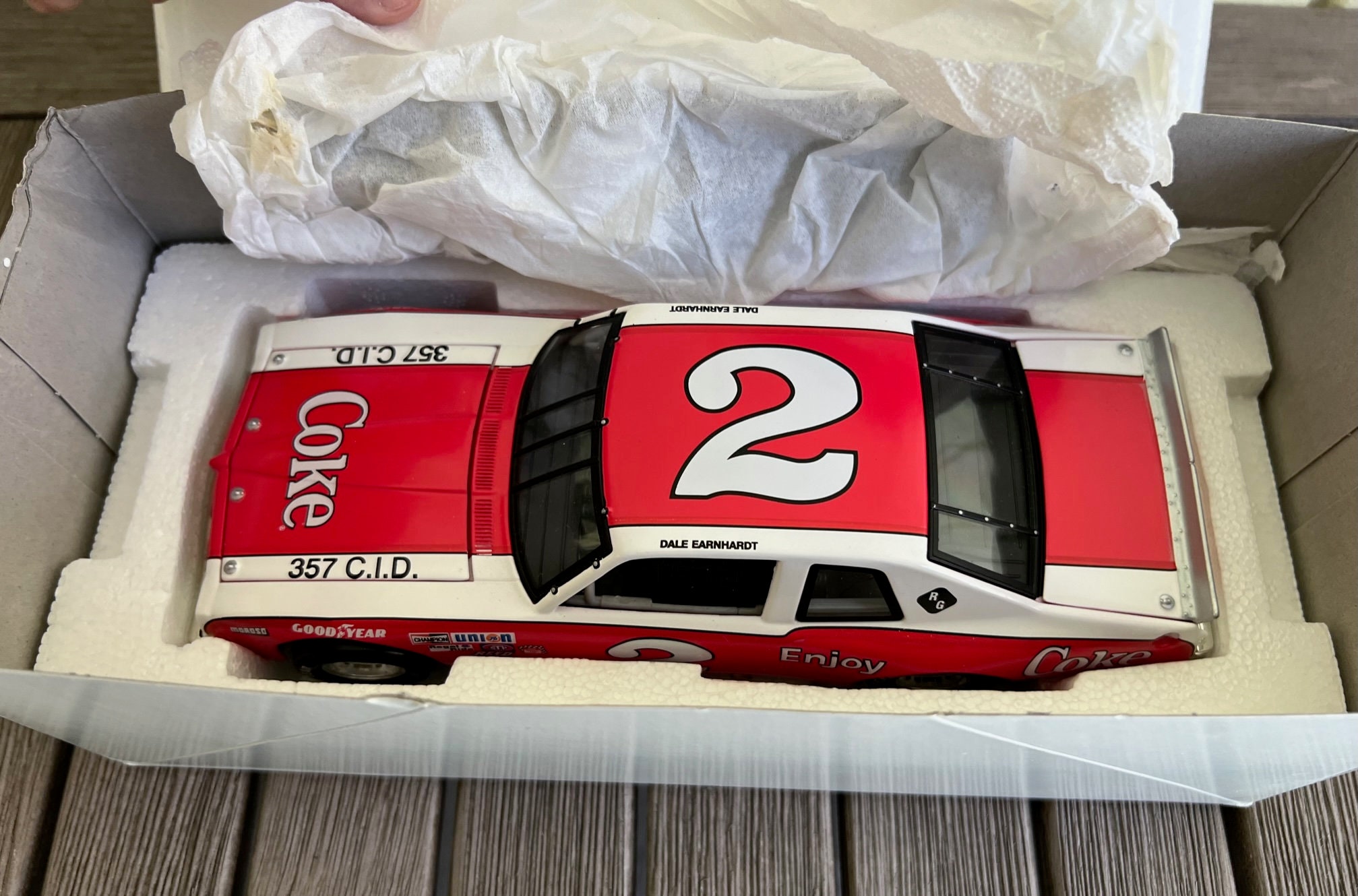 Dale Earnhardt Action NASCAR Legendary Series 2 Coke 1980 Ventura 1:24 ...