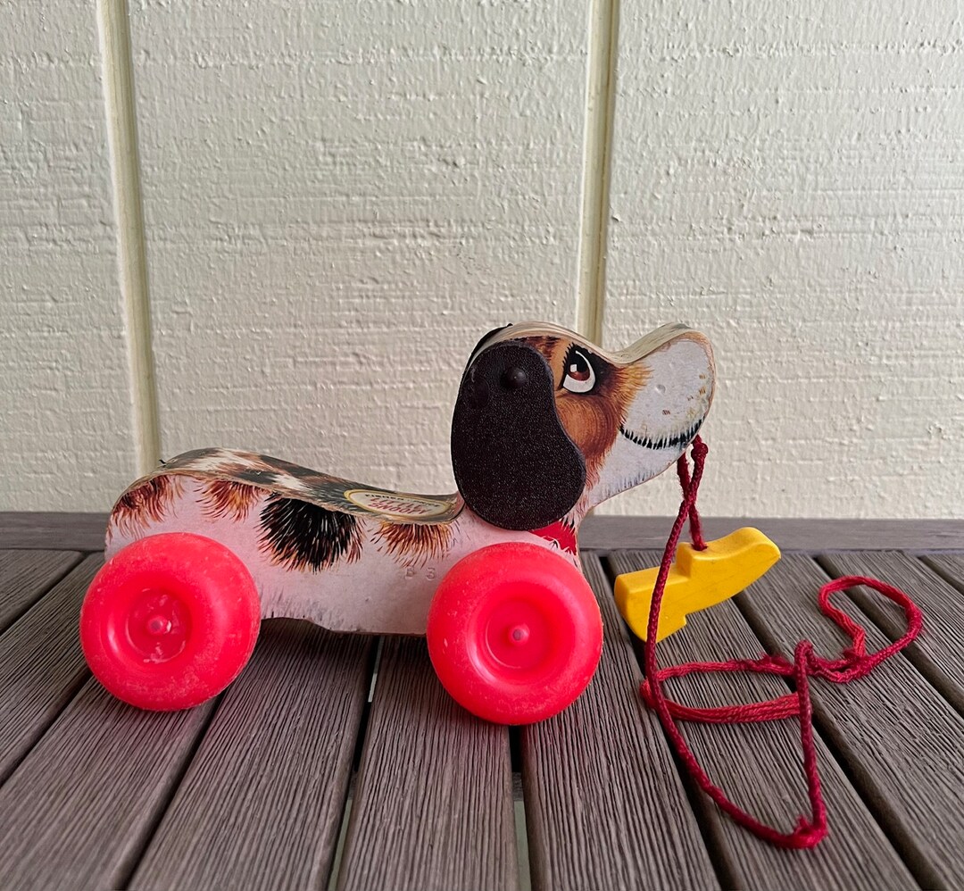 LITTLE SNOOPY Dog Wood Child's Pull Along Toy1960's Vintage Fisher ...