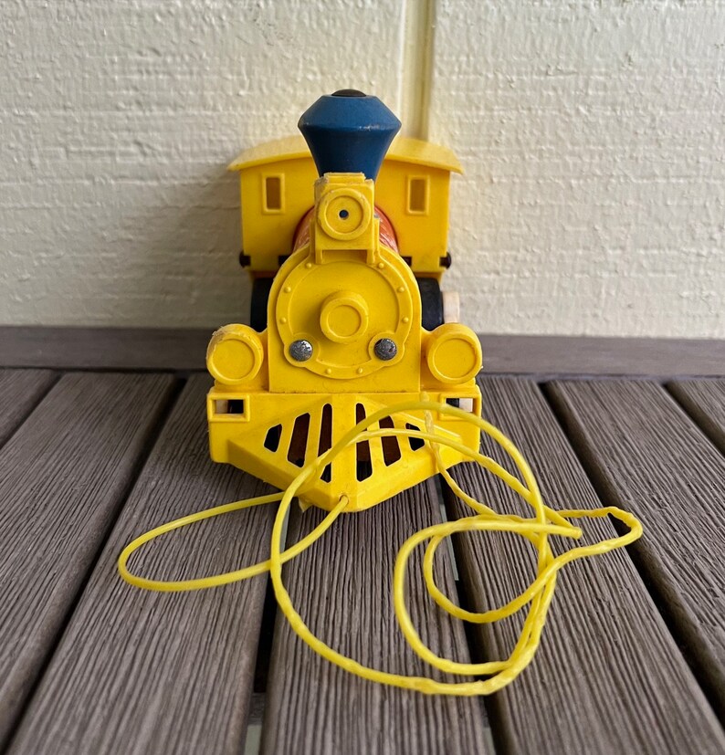 Toot Toot Train 643 Wood and Plastic Pull Toy 1960s Vintage Fisher ...