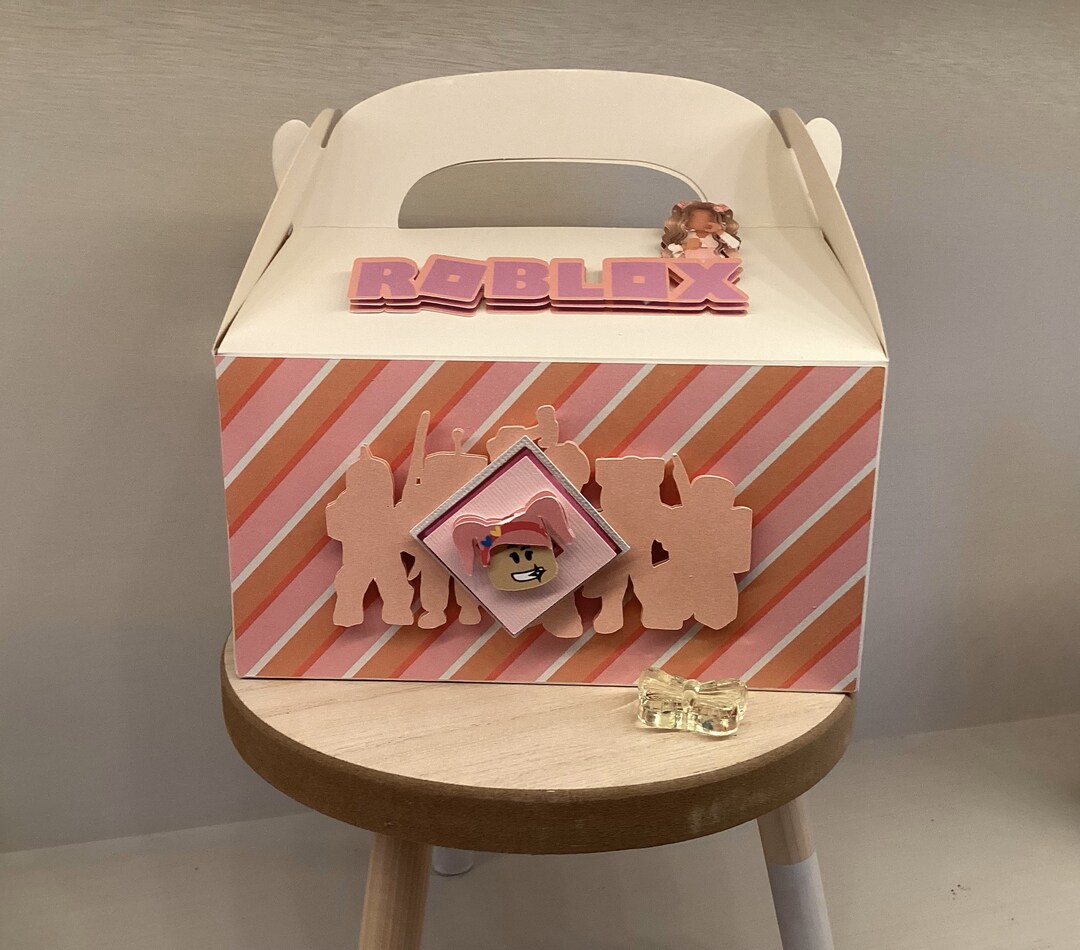 ROBLOX GIRL BOXES - Etsy