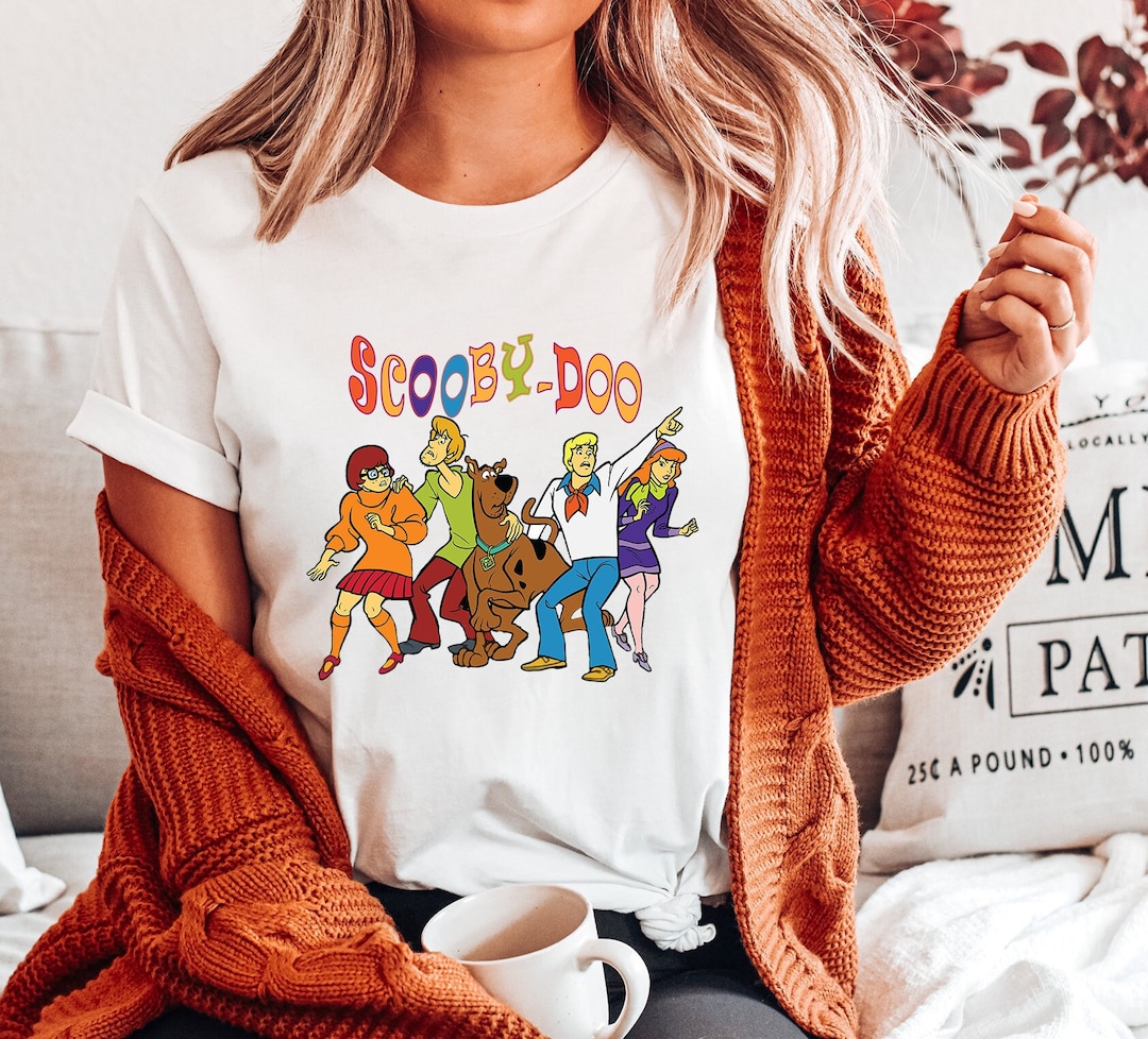 Scooby-doo Shirt, Retro Christmas Crewneck Sweatshirt, Gifts for Her ...