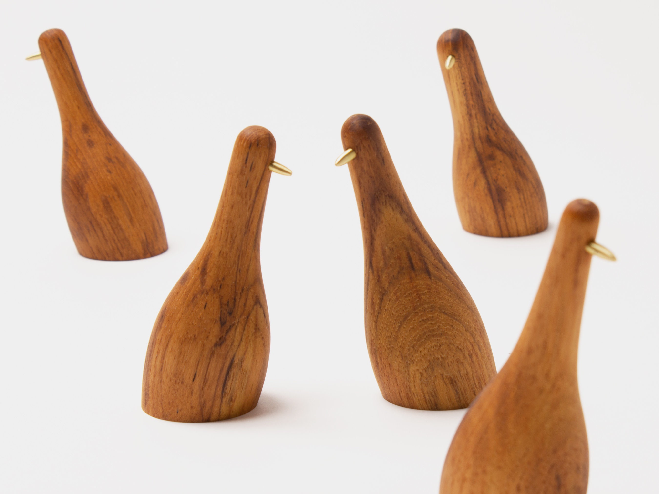 Minimalist Teak Bird Table Top Sculpture - Etsy