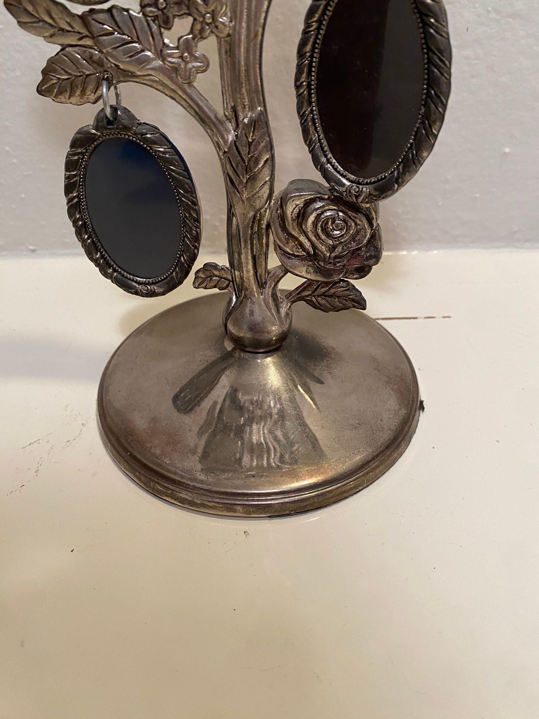 Vintage Godinger Silver Plated Family Tree Stand Photo Frame-5 Oval ...