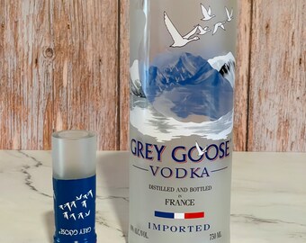 Grey Goose Vodka Wood Box Gift Set 2 750ml Bottle Rocks Glasses, 1 50ml ...
