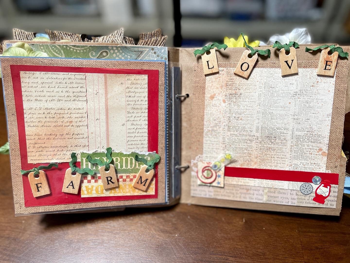 Farmhouse Scrapbook Album Birthday Paper Bag Gift Chicken Coffee Table ...