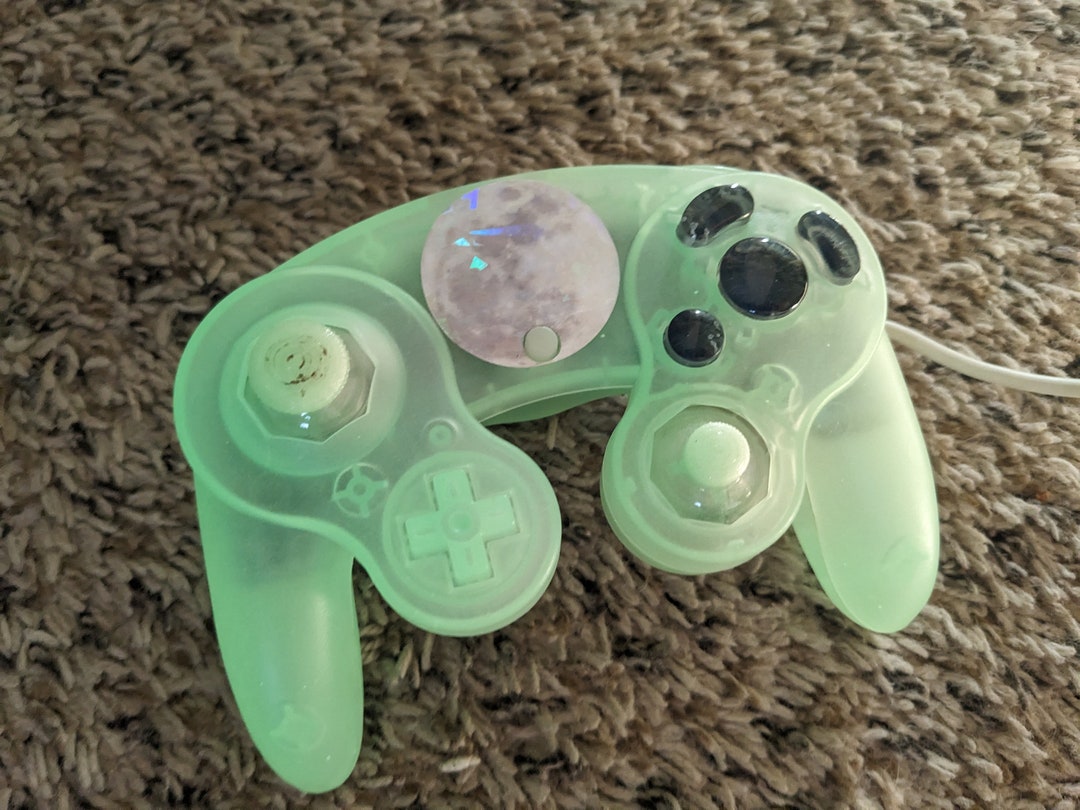 Glow in the Dark Full Moon Gamecube Controller - Etsy