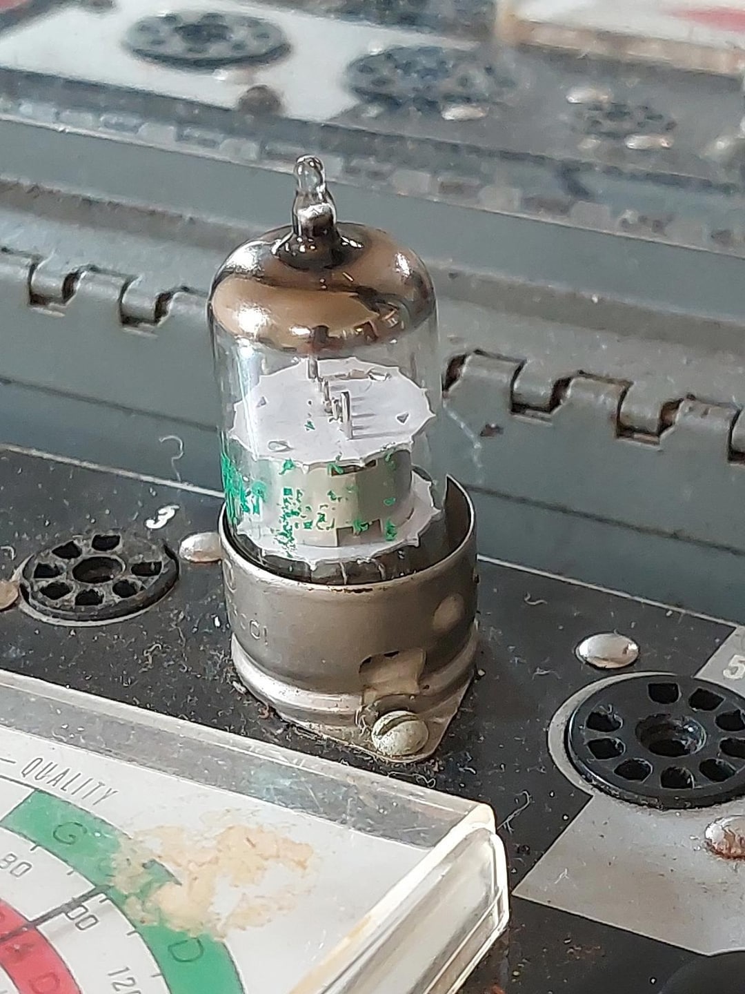 5879 Vacuum Tube – Philips – Tested Strong – Vintage Electronics Audio ...