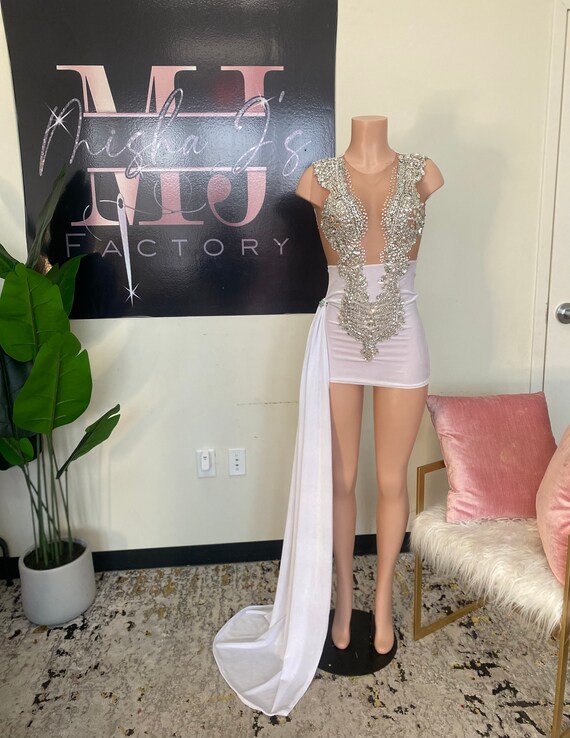 Diamond girl clothing store