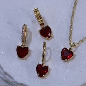 Red Ruby Necklace , Red Gold Heart Necklace , Red Heart Choker , Ruby ...