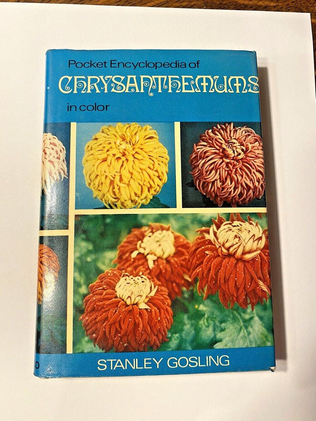 Vintage Book Pocket Encyclopedia Chrysanthemums Hardcover 1973 Gosling ...