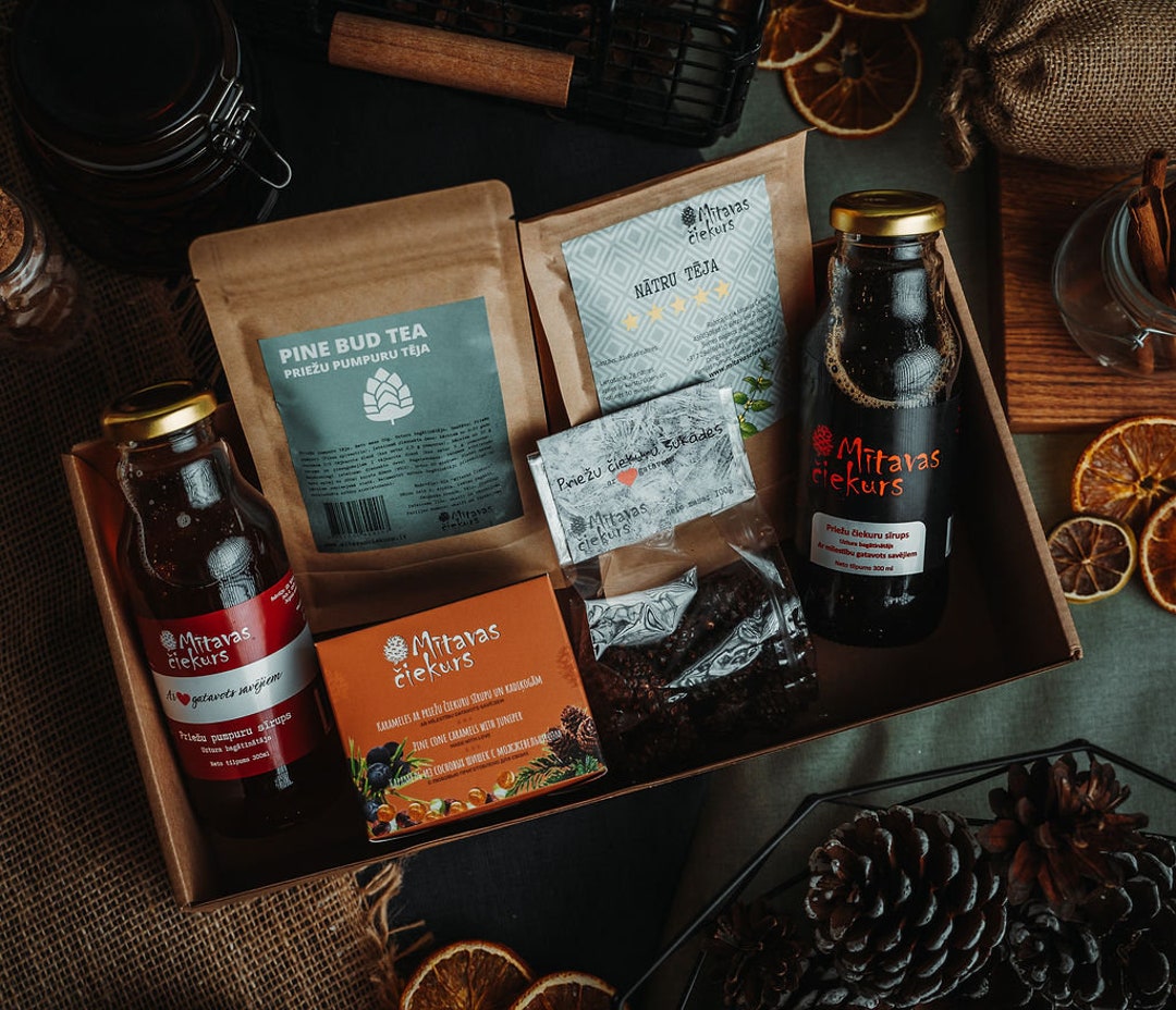 Nordic Health Gift Set Family With Pine Cone and Bud Syrup - Etsy