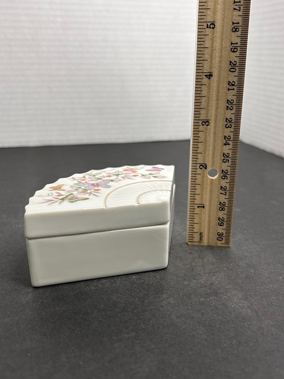 Vintage Avon 1980 Porcelain Fantasy Butterflies and F… - Gem